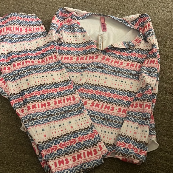 SKIMS | Pants & Jumpsuits | Skims Brand New With Tags | Poshmark